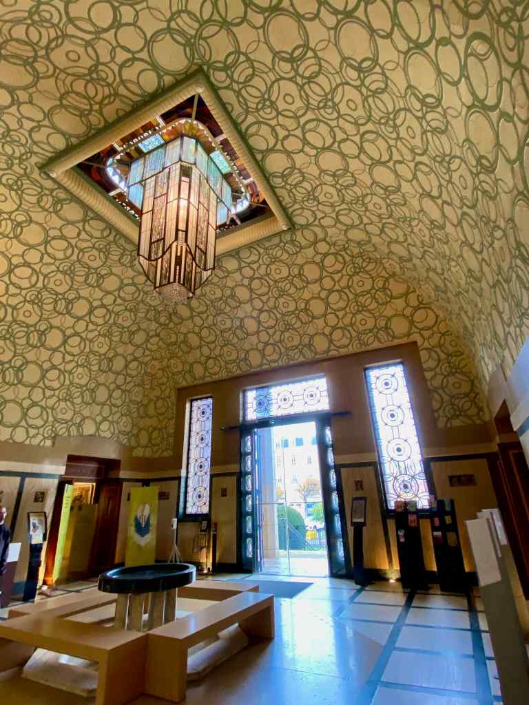 Reims Cathedral, Carnegie Library and the Saint Remi Museum ...